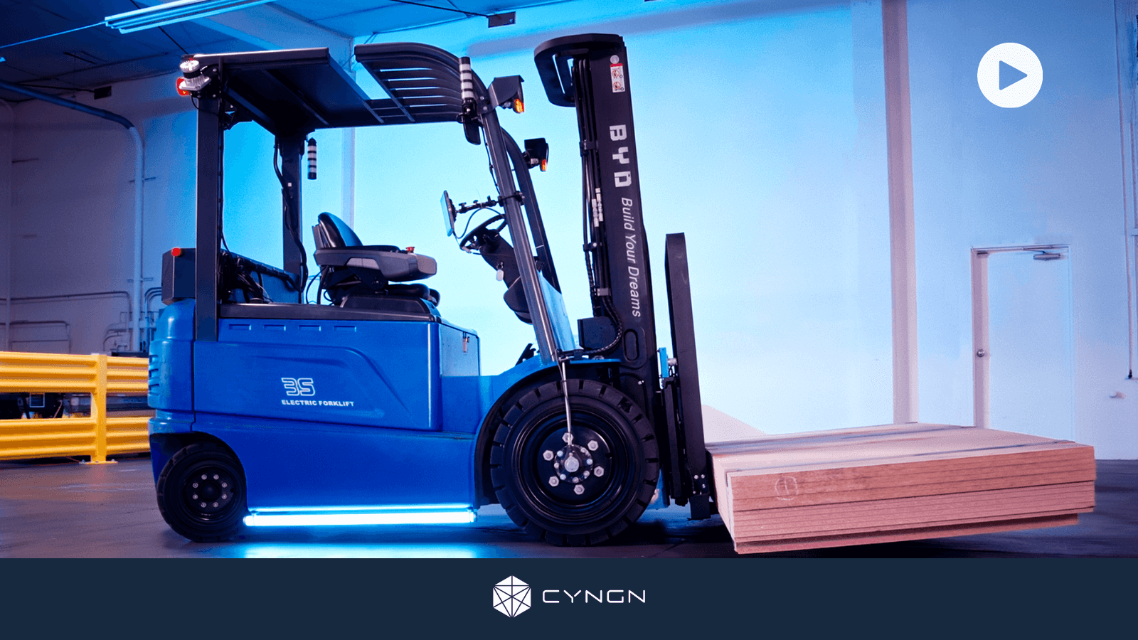 Transforming Material Handling: Arauco Pre-orders 100 Autonomous Forklifts