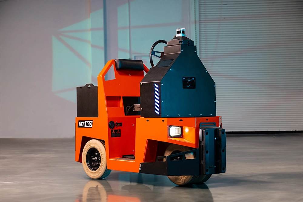 Autonomous DriveMod Tuggers | Cyngn Industrial AMRs